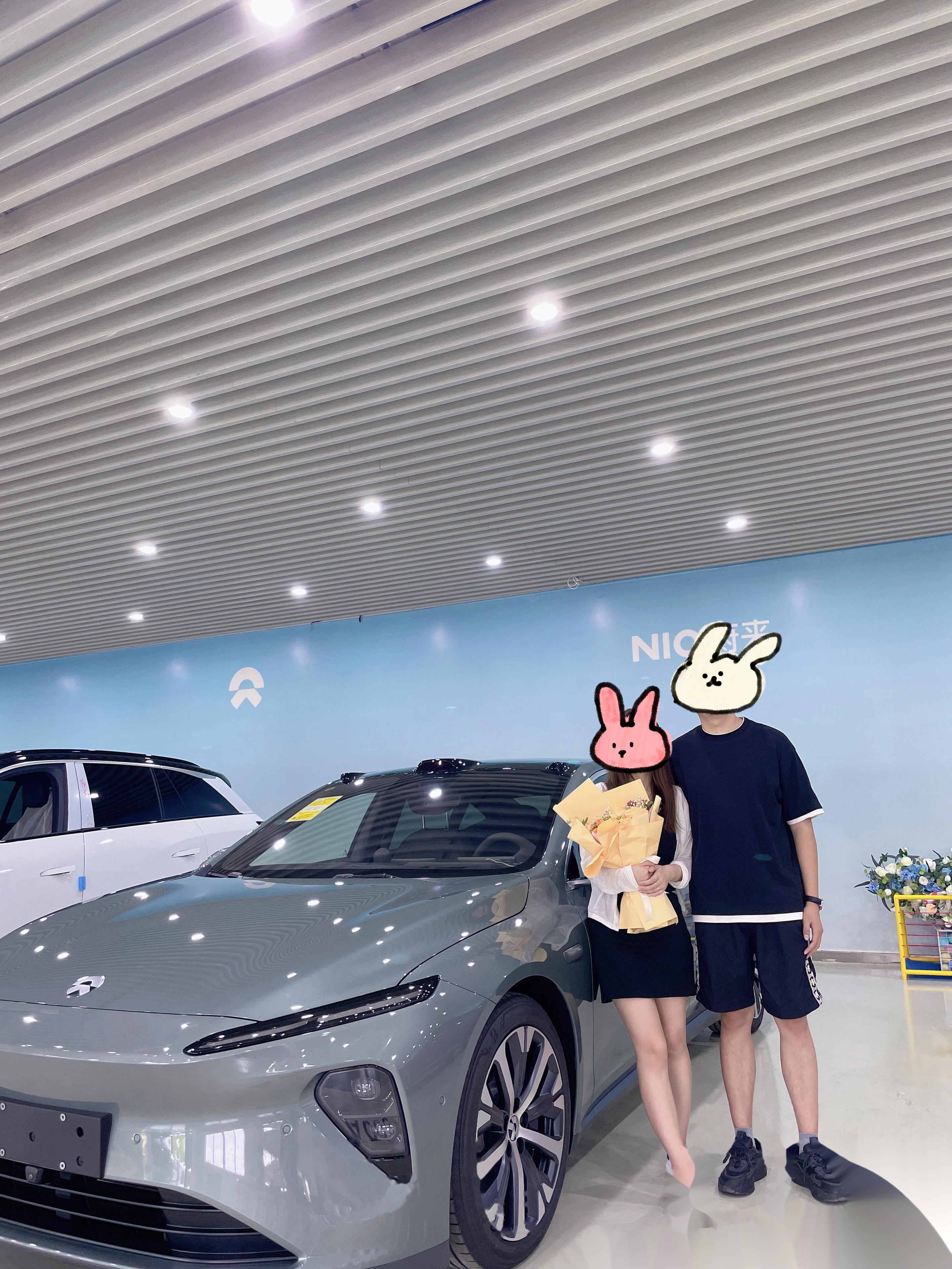 嘻嘻😜喜提et7 ，电车也香香哒#蔚来et7##蔚来et7提车#_undefined_易车社区