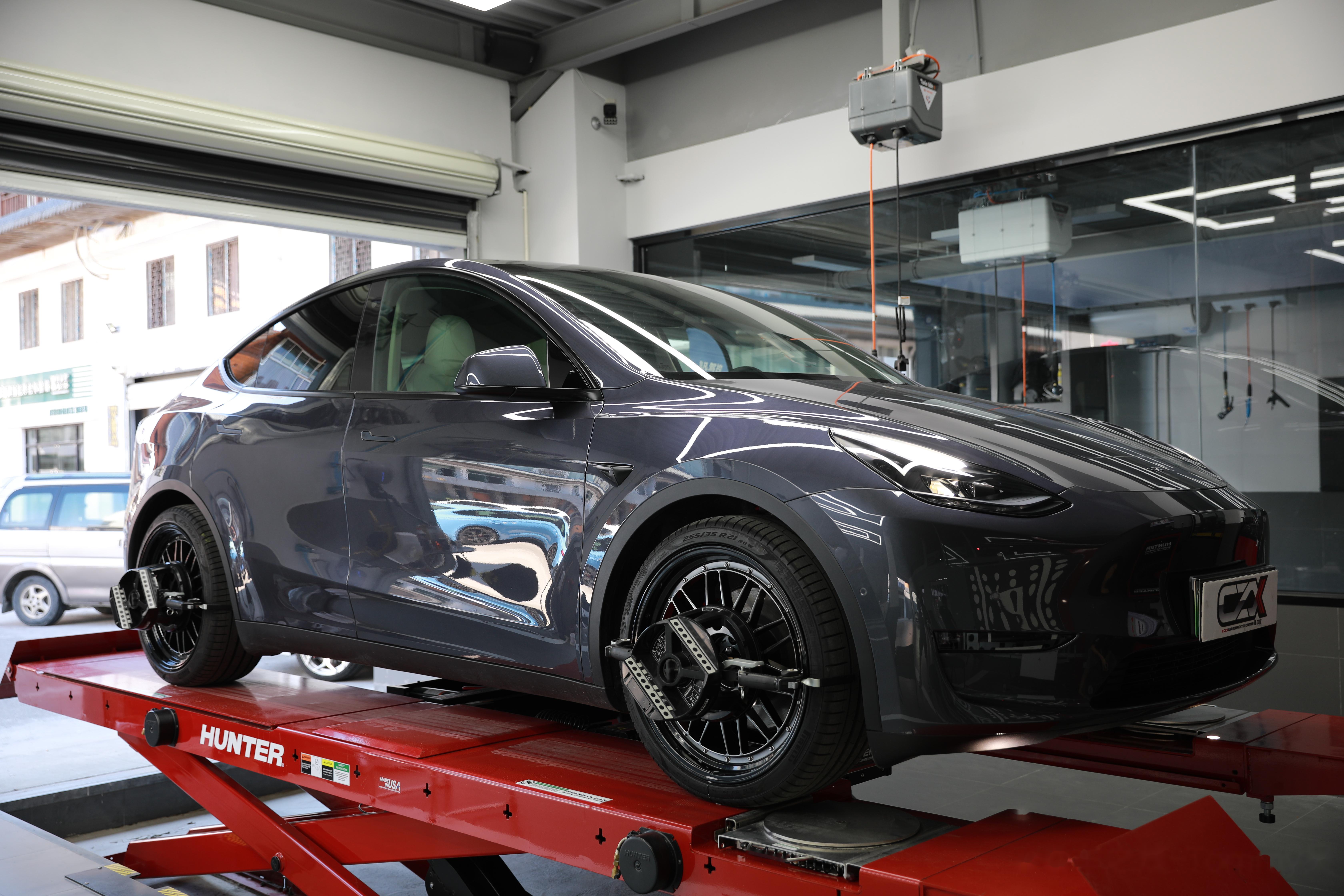 特斯拉Model Y P四轮定位 更换完OnAir空气悬挂后 通过美国Hunte_Model Y社区_易车社区