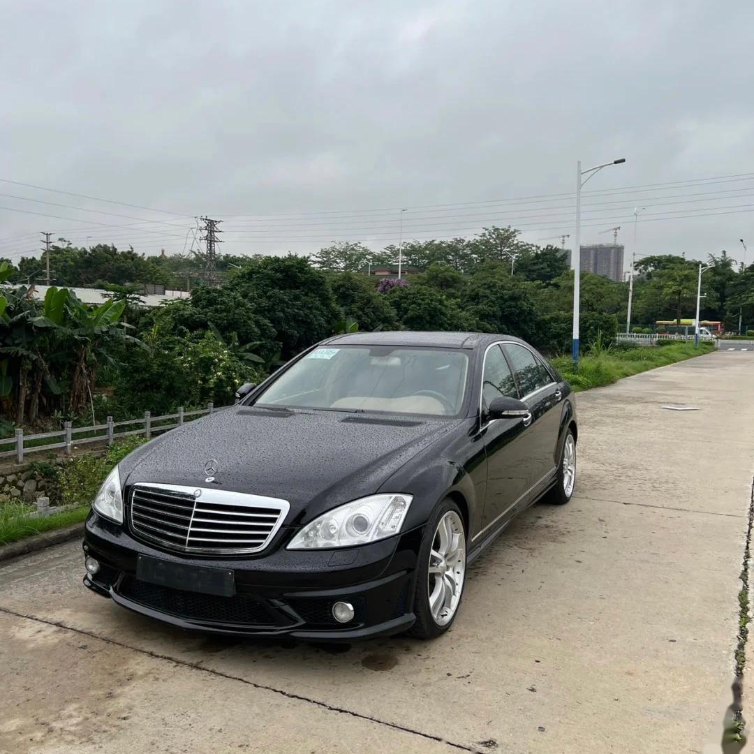 经典的火箭奔W221，以前不能拥有，现在值得入手填鸭说车汽车#汽车视觉#_奔驰S级社区_易车社区