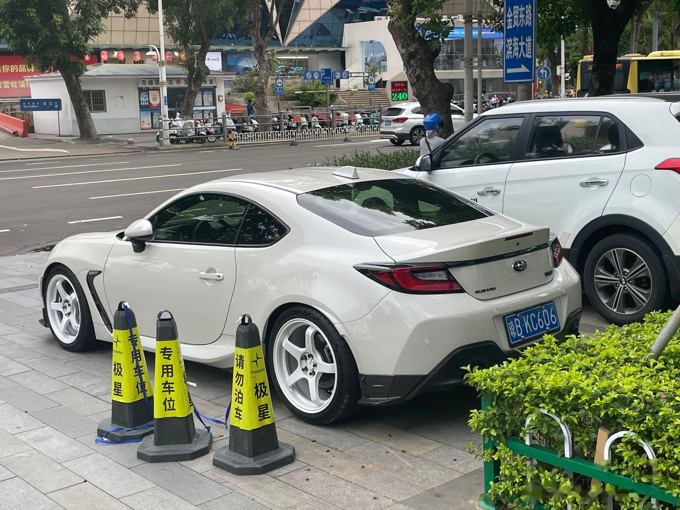 是杂牌跑车BRZ！ 能看到实车真的很惊喜_斯巴鲁BRZ社区_易车社区