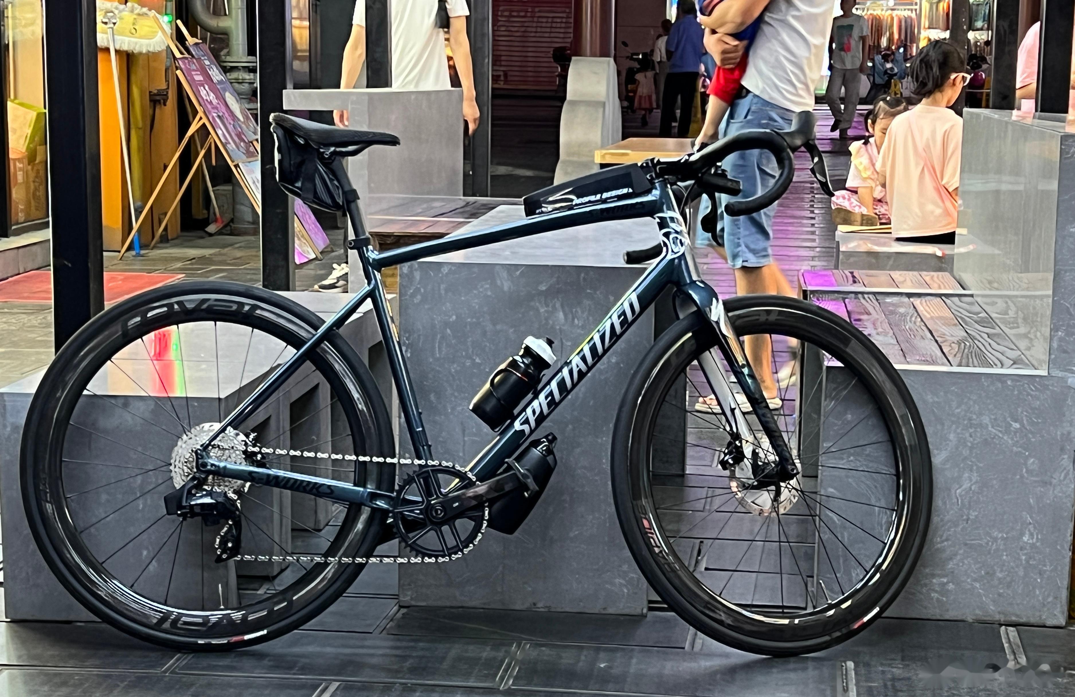 没错我就是藏青蓝+冰银灰爱好者_ID.6 CROZZ社区_易车社区