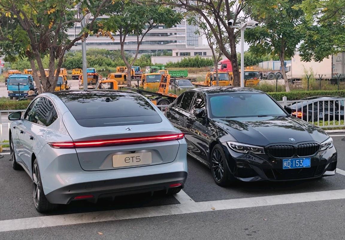 蔚来ET5、特斯拉Model 3、宝马3系，中美德豪华中级车扛把子，你最喜欢哪个_蔚来ET5社区_易车社区