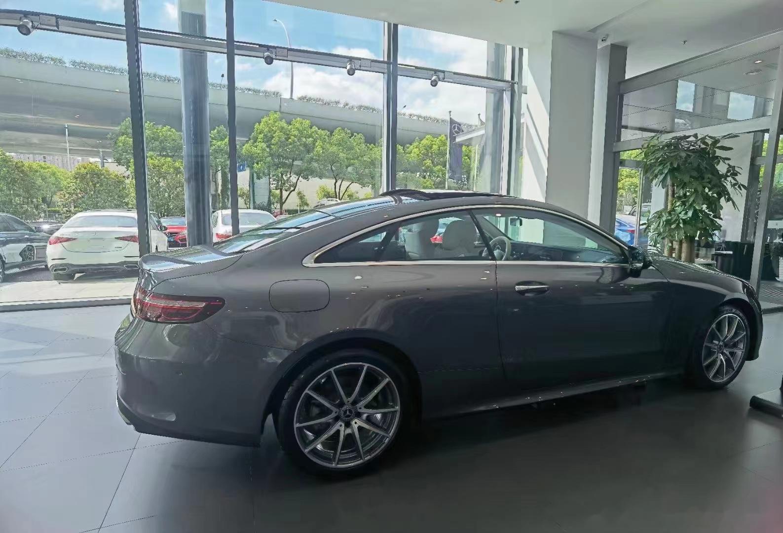 E260 coupe 月光石灰 游艇蓝玛奇朵米_奔驰E级社区_易车社区