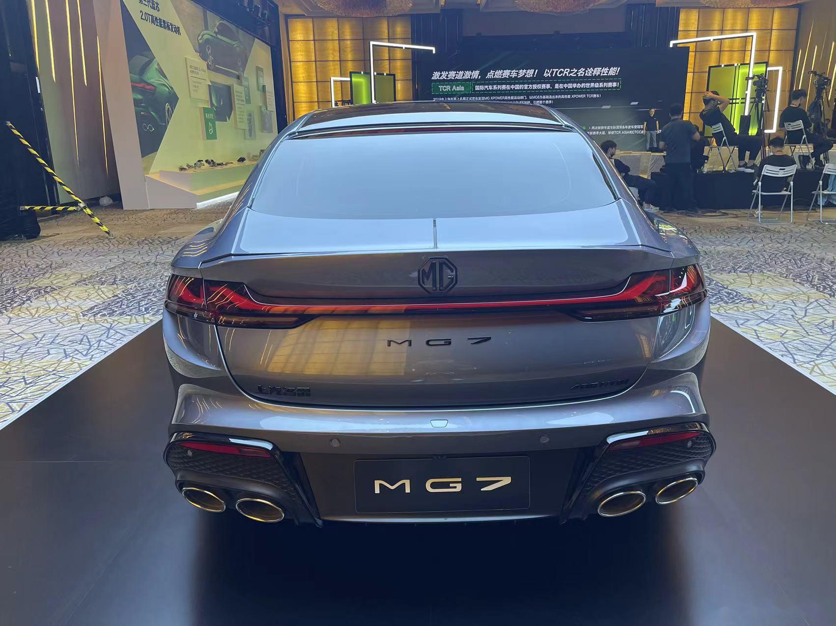 黑标名爵MG7，你觉得多少钱合适？我觉得都这造型这动力了，把性能玩到底，如果上个_MG7社区_易车社区