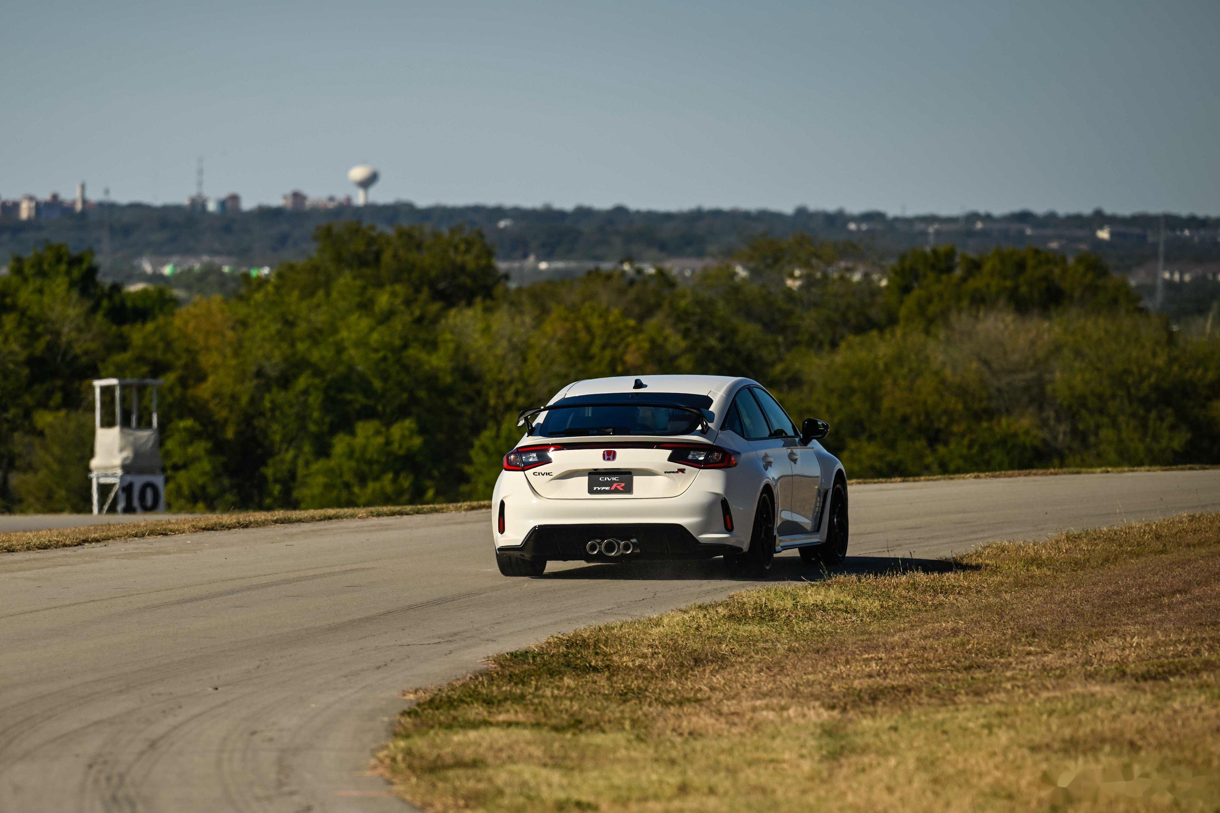 2023本田Civic Type R,车子是个好车子，就是在中国的售价真的是有很_思域(海外)社区_易车社区