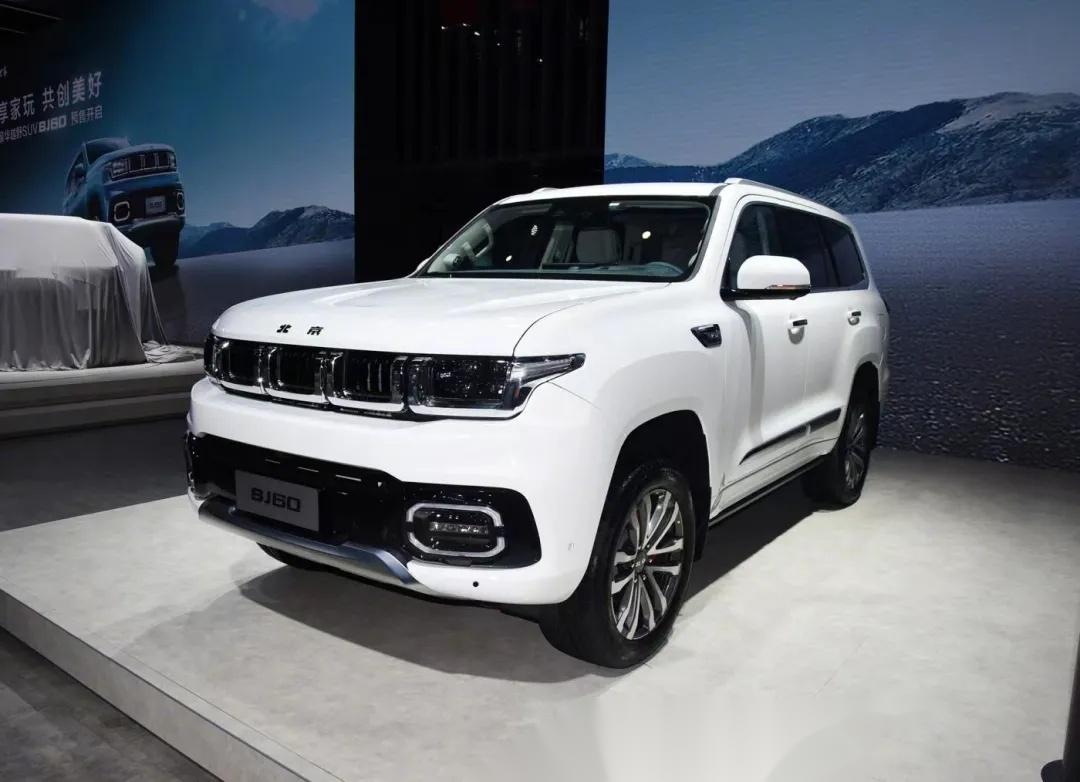 11月22日，北京越野品牌旗下全新中大型SUV“北京BJ60”正式上市，新车共推_北京BJ60社区_易车社区