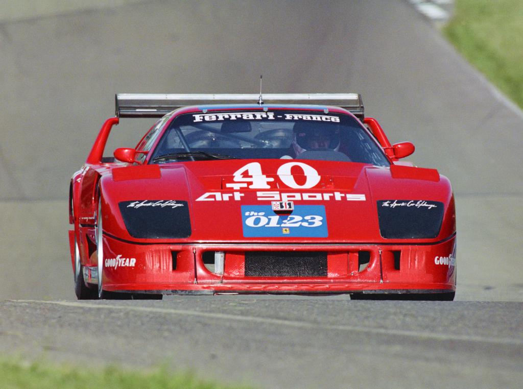 F40赛车源自法国著名法拉利经销商Pozzi的想法。1989年，美国IMSA G_都是车八卦社区_易车社区