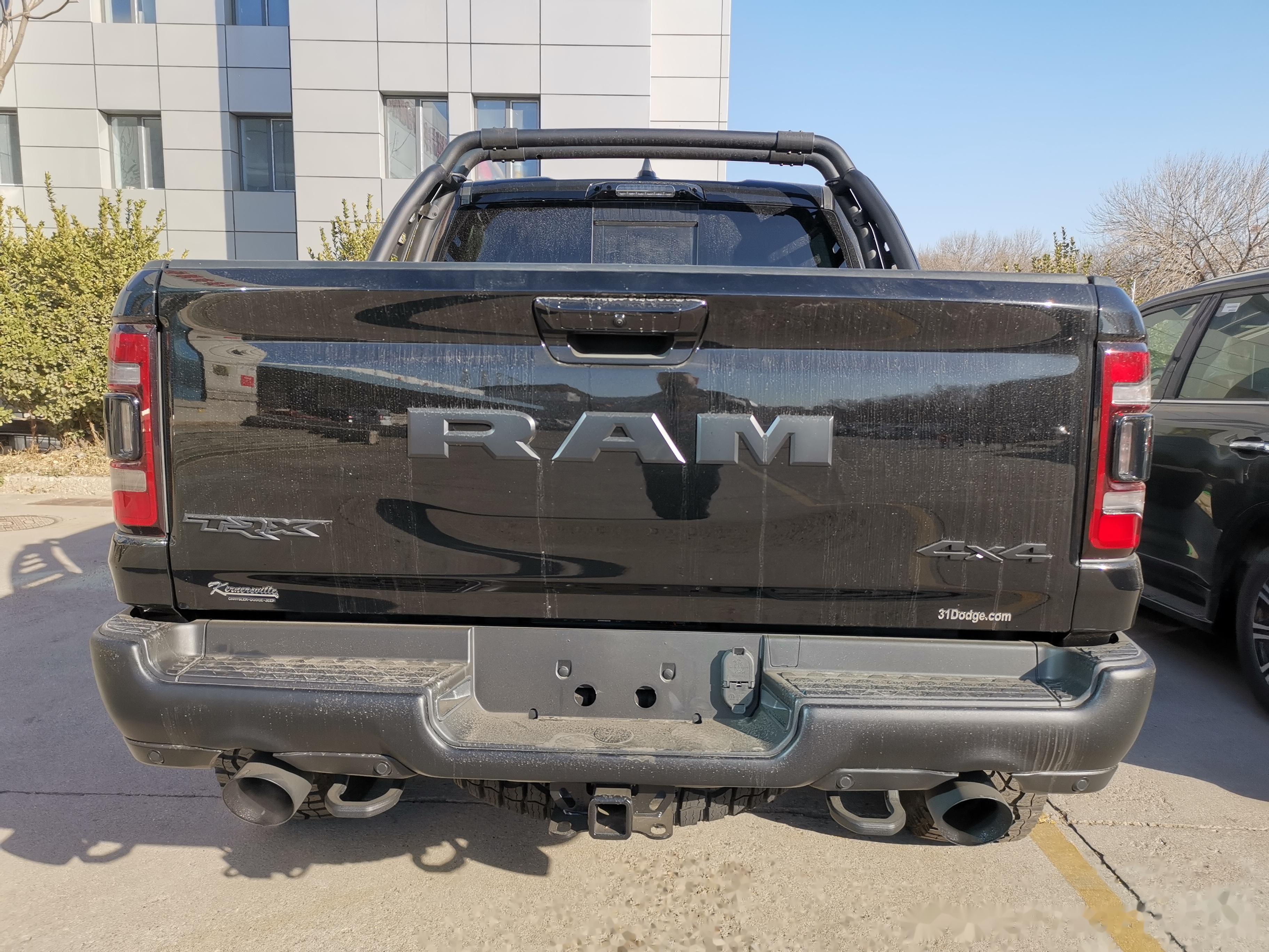 道奇霸王龙二级包 到港拆箱 _undefined_易车社区