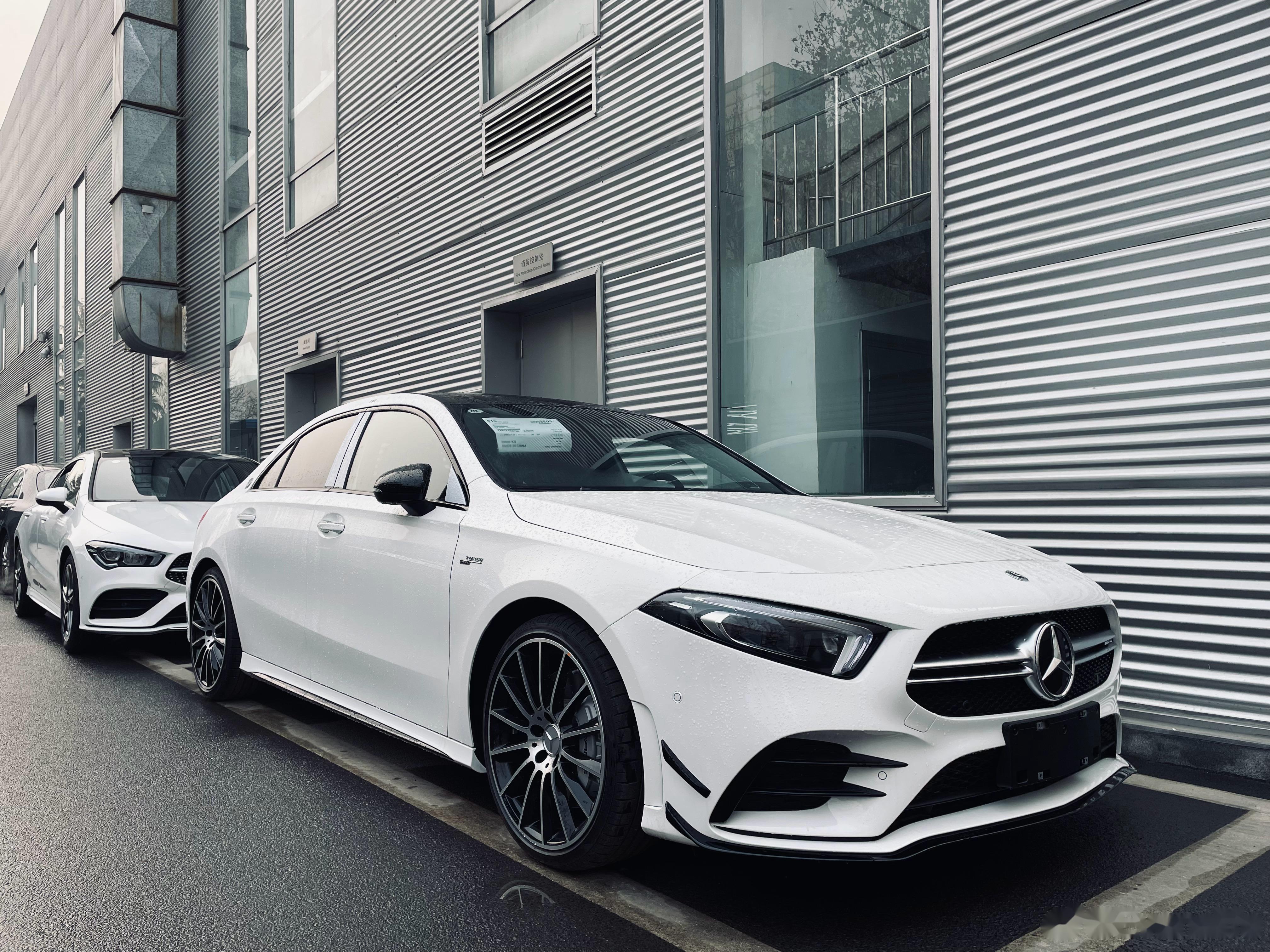 这是最美的两厢车之一🚘 ️ ️_AMG A级社区_易车社区