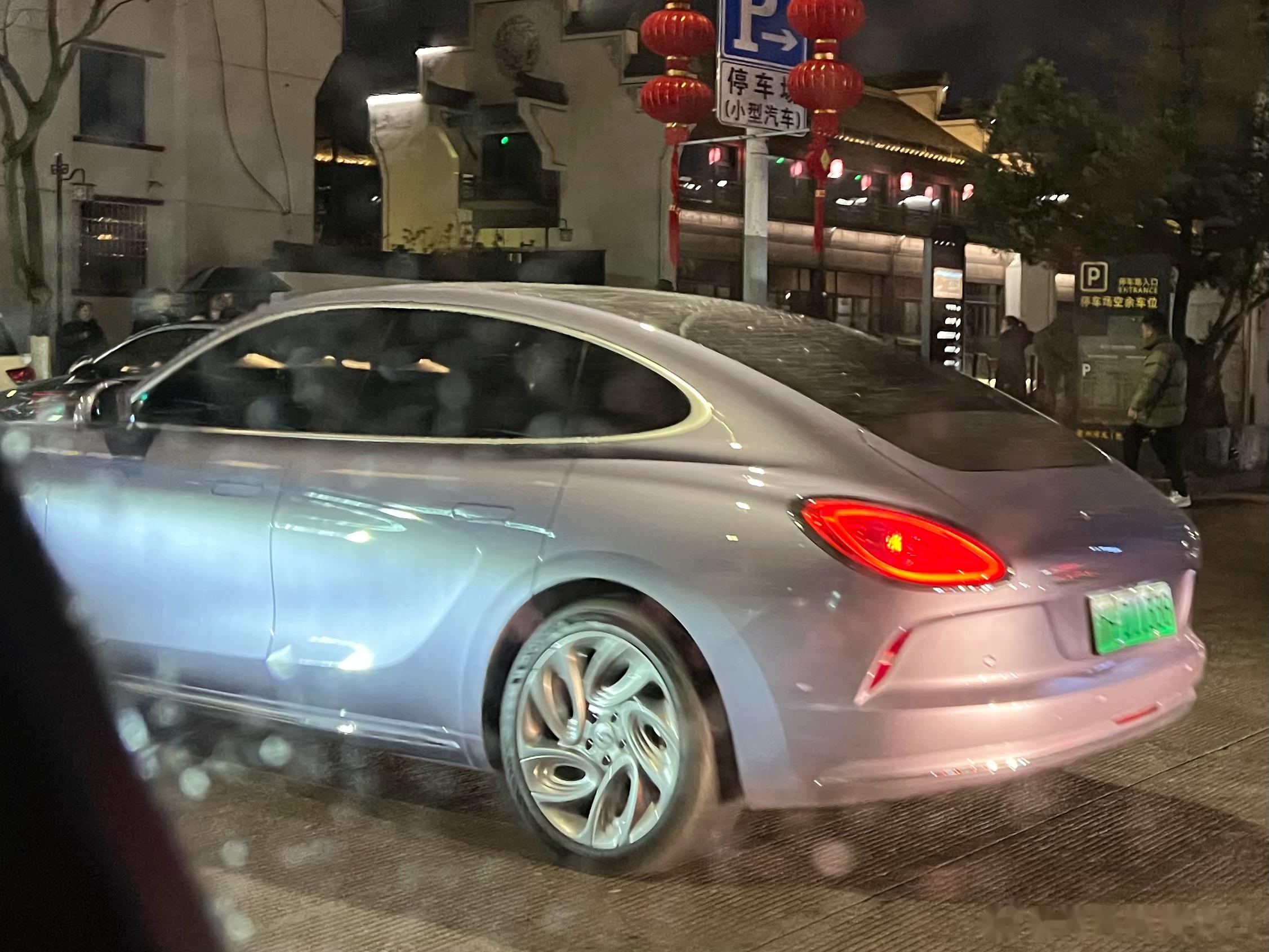 【红旗L9】红旗L9报价,红旗L9图片_易车