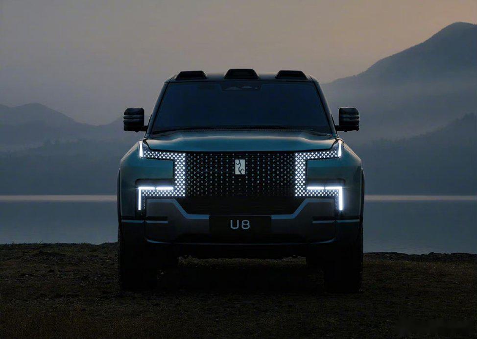 仰望U8的内饰亮相曝光_仰望U8社区_易车社区