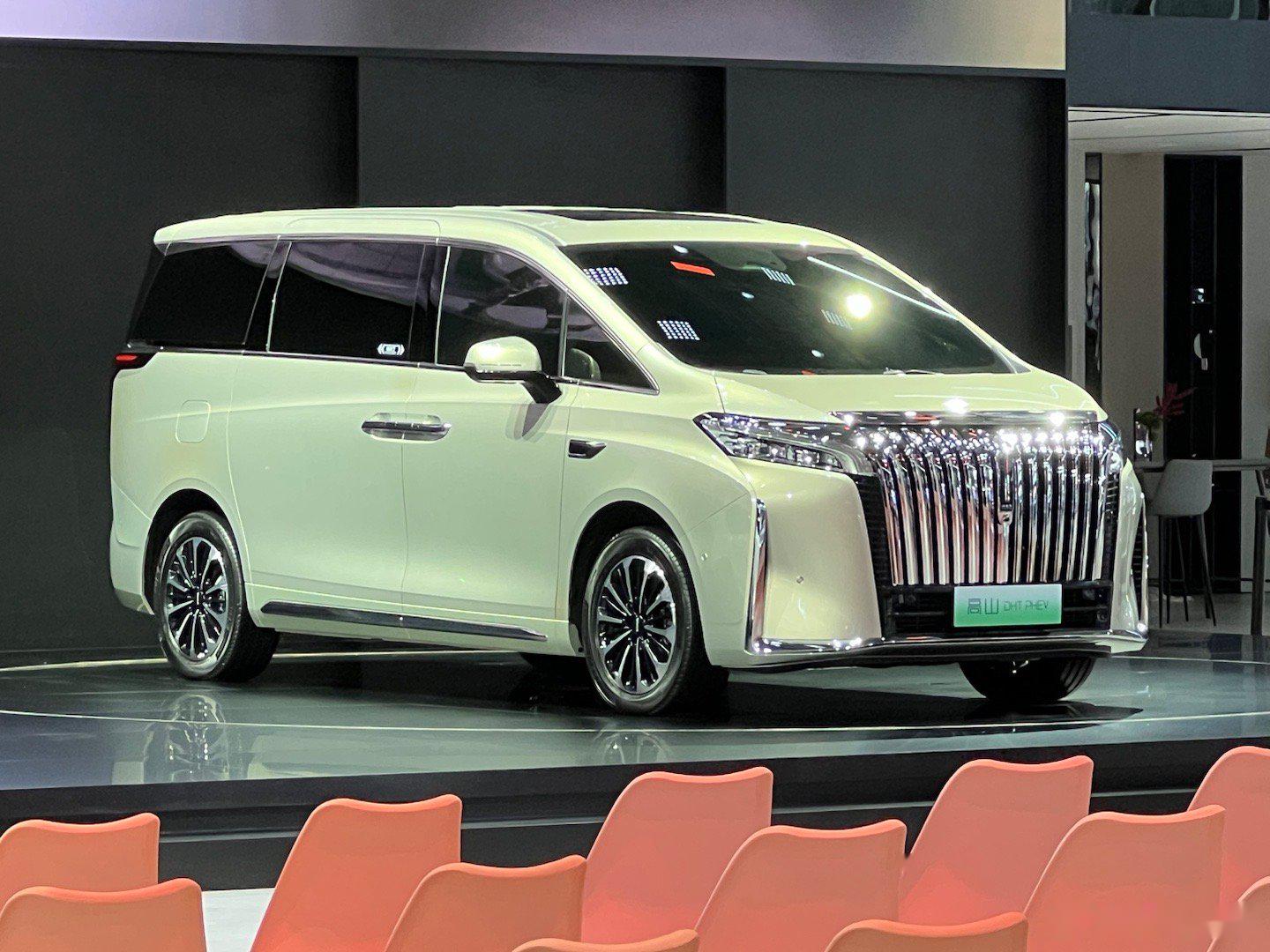 魏牌高山DHT-PHEV，5米出头的插混MPV。_高山 DHT PHEV社区_易车社区