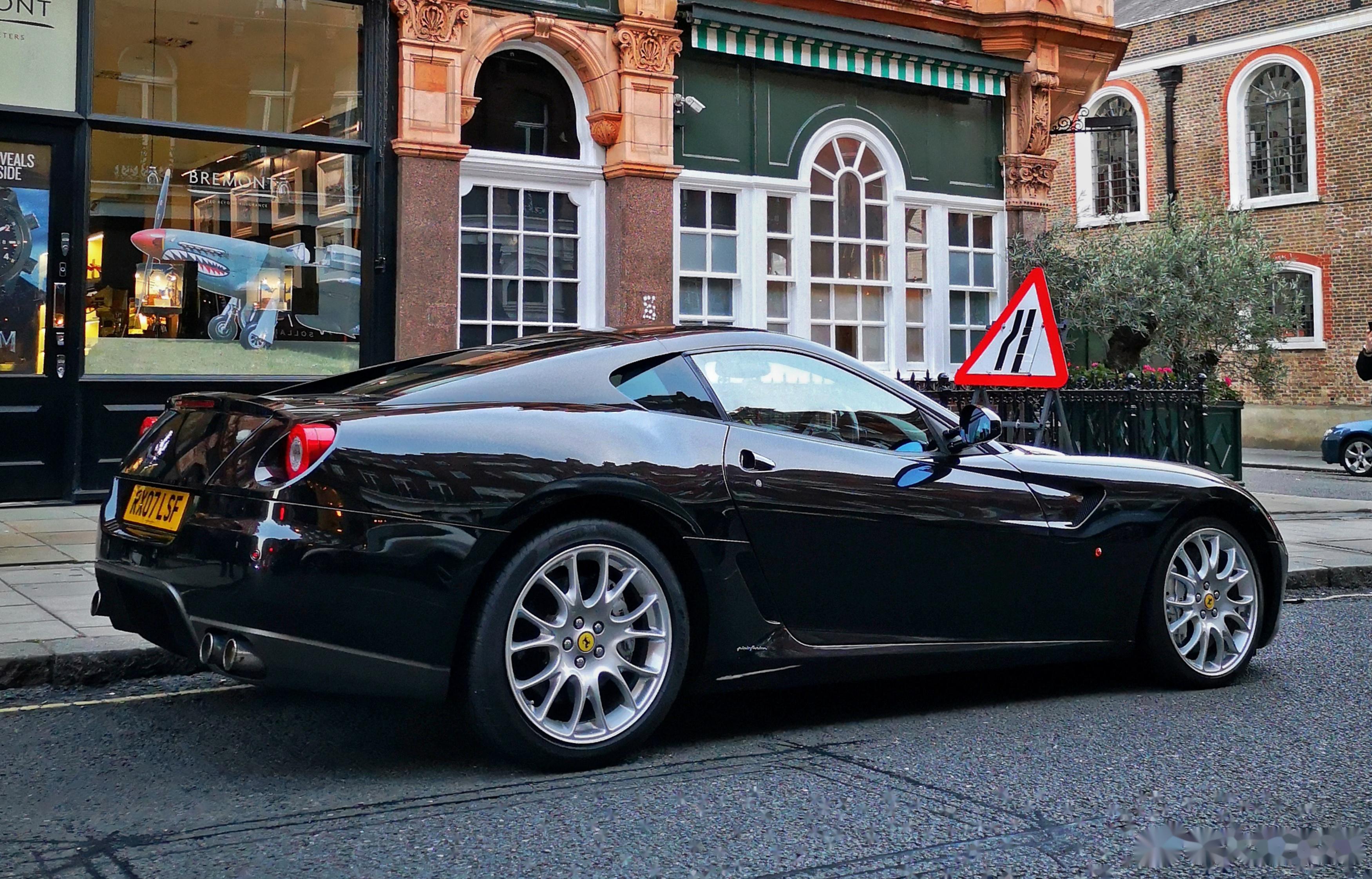 华为英国(伦敦) 法拉利 599 GTB (5)_有钱人的社区_易车社区