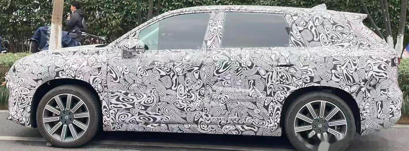 零跑计划在2023年9月份的慕尼黑车展推出B11中大型5座SUV，零跑B13定位_零跑C10社区_易车社区