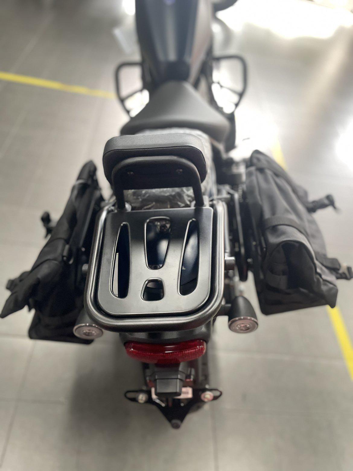 23款本田CM500车辆加装本田原厂改装件、本田原厂配套的SW左右边包、手机支架_汽车杂谈社区_易车社区