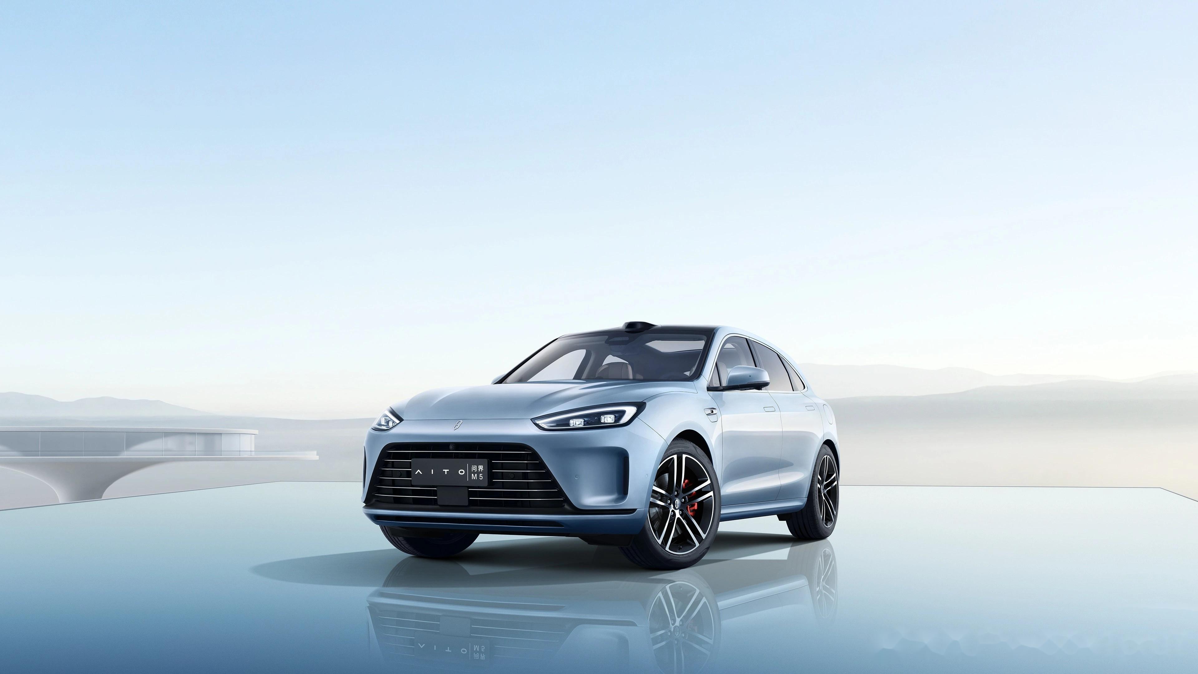 HUAWEI ADS 2.0 高阶智能驾驶系统，拥有 27 个感知硬件，由 1 _问界M5社区_易车社区