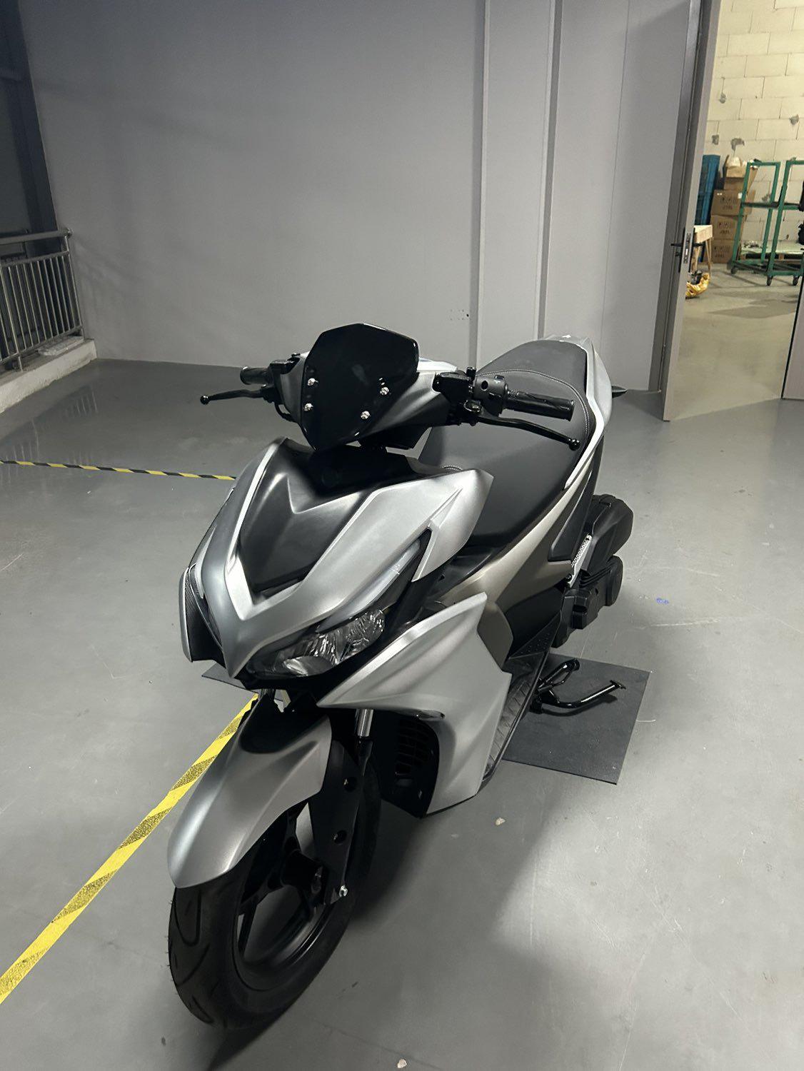 金功nvx水冷180出来了 2023.8 金功NVX180 金功 踏板 国产 台_汽车杂谈社区_易车社区