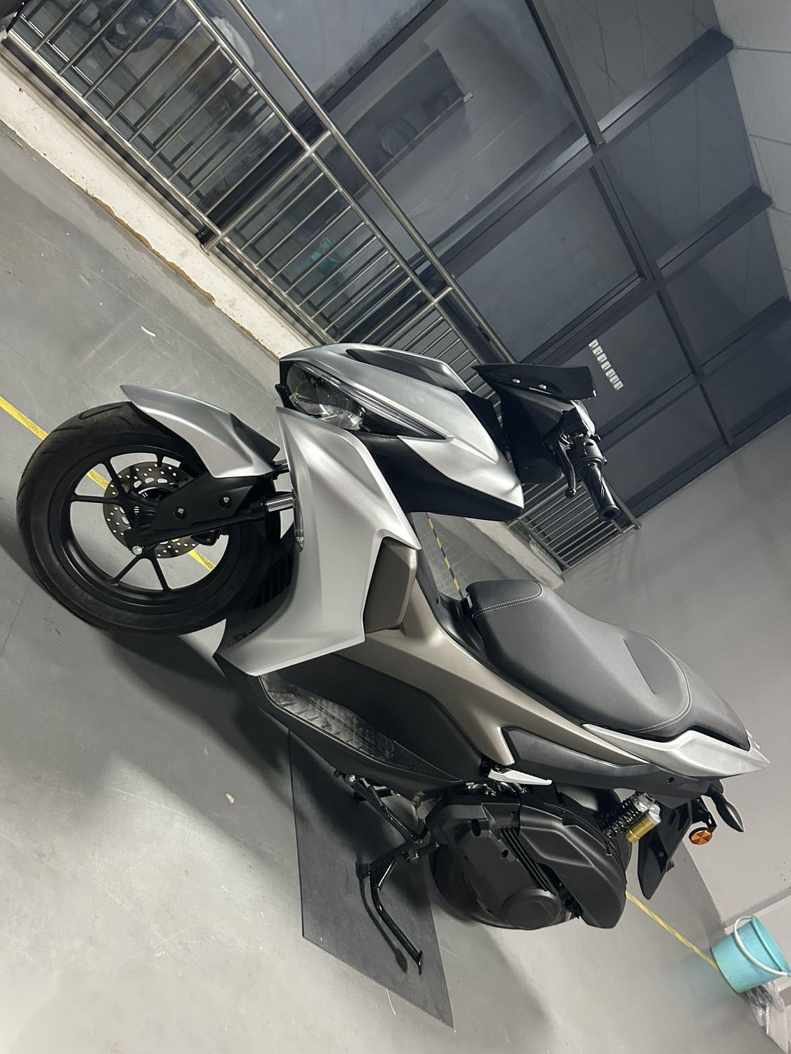 金功nvx水冷180出来了 2023.8 金功NVX180 金功 踏板 国产 台_汽车杂谈社区_易车社区