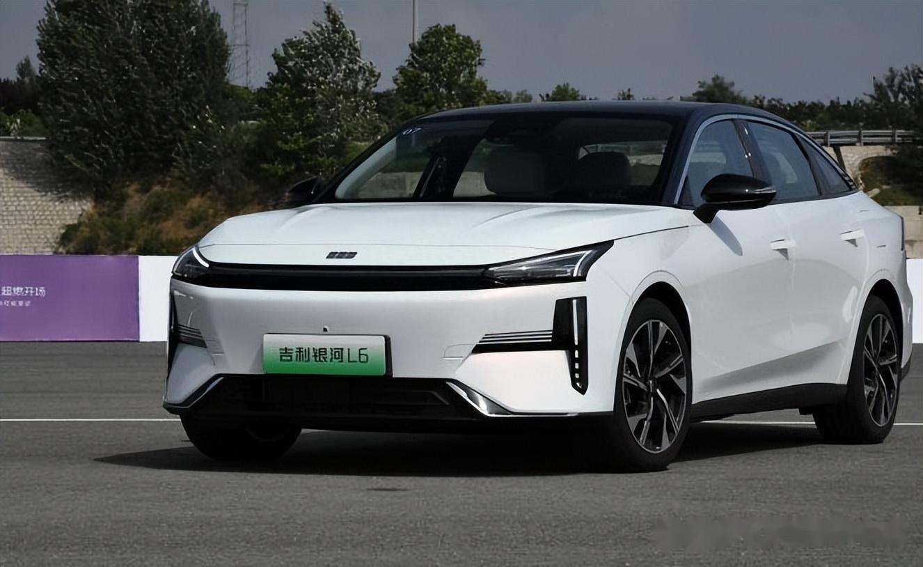 吉利银河L6预售价曝光，比秦PLUS更高，是烟雾弹还是飘了？ 利银河L6预售价曝_银河L6社区_易车社区
