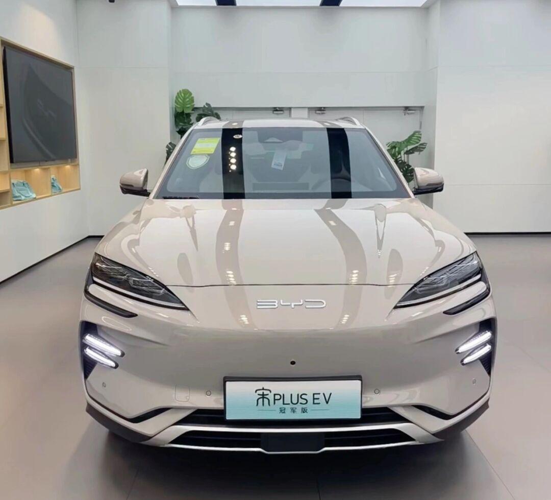 深圳龙华比亚迪宋EV冠军版520旗舰苍烟色_宋PLUS新能源社区_易车社区