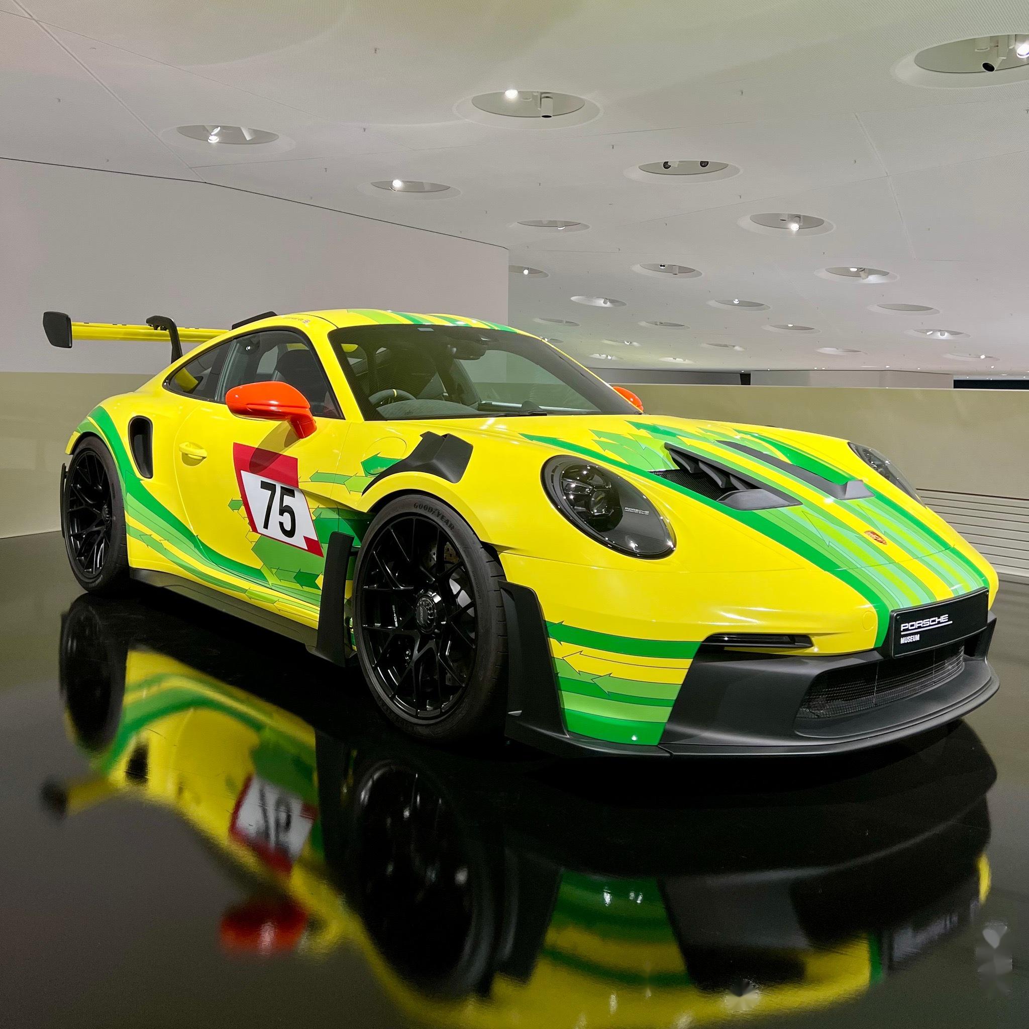 斯图加特“Grello”992 GT3 RS_保时捷911社区_易车社区