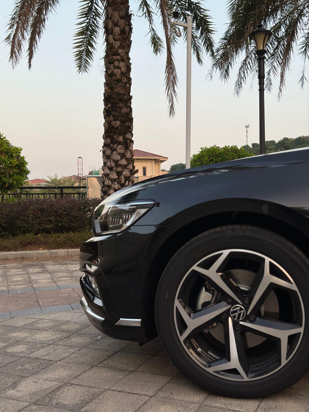 迈腾这鸡爪轮毂改不改啊，感觉又丑又还行。_迈腾社区_易车社区