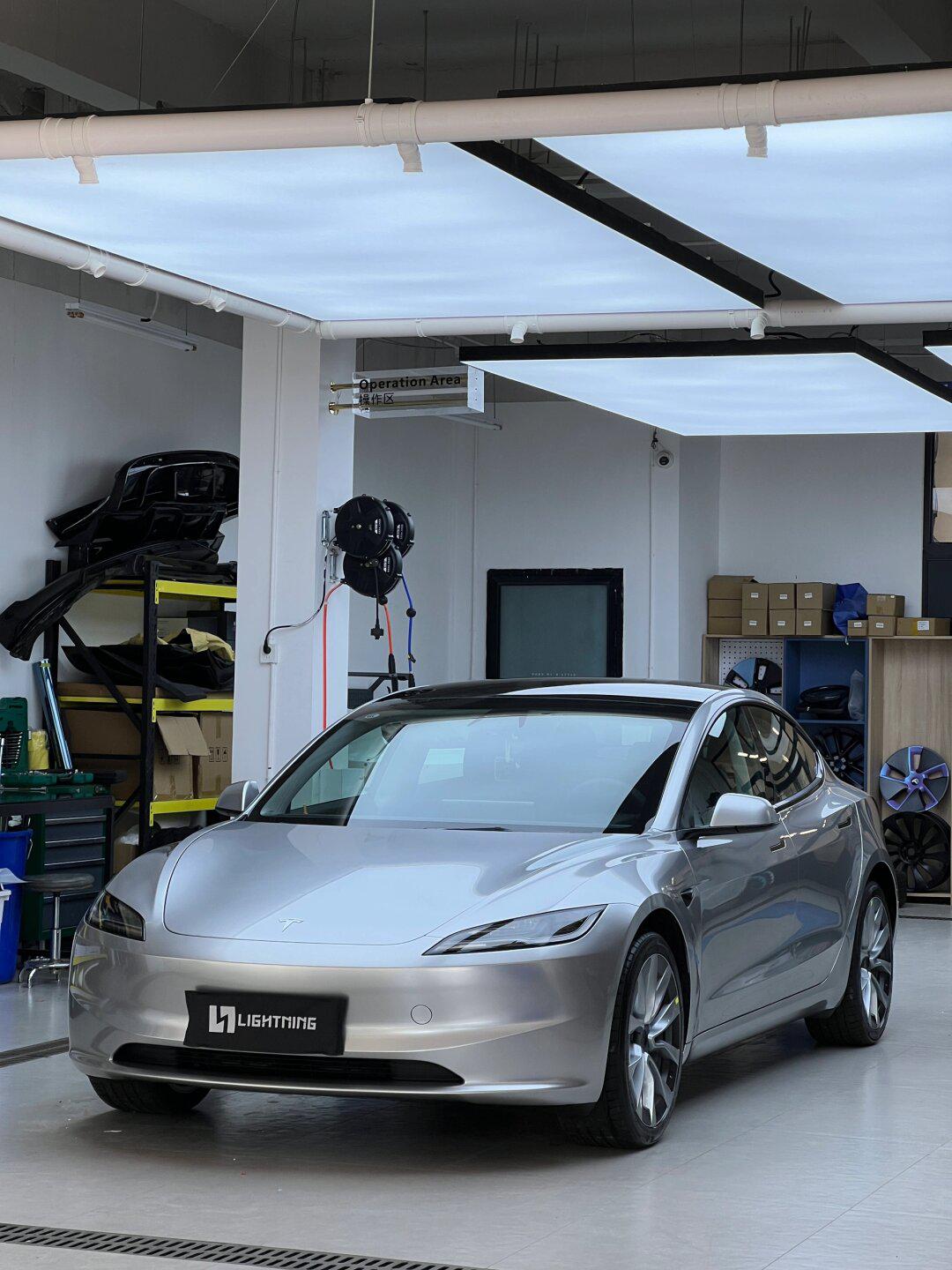 Model 3｜首台焕新版GT银改色 真的帅🤍_Model 3社区_易车社区