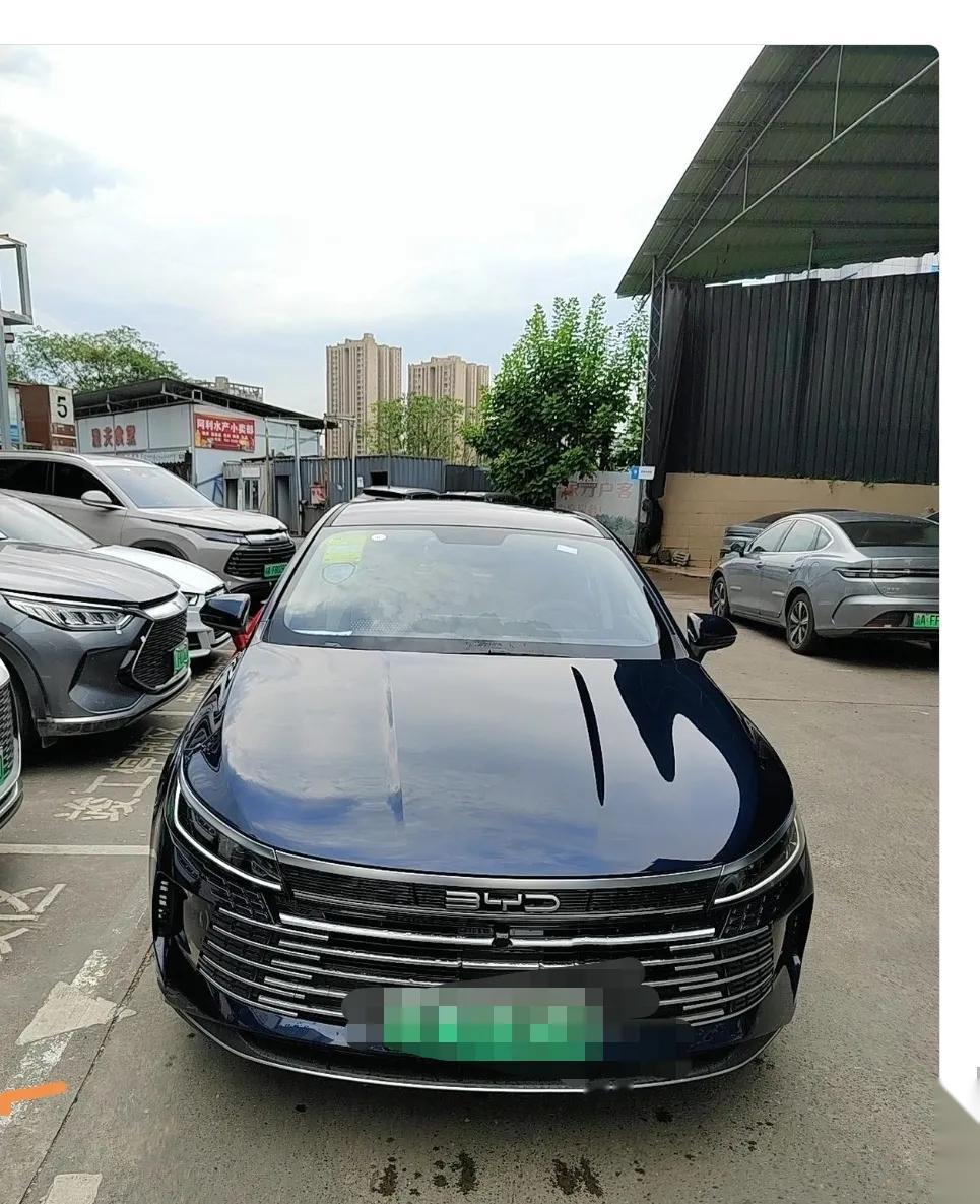 今天去试驾了比亚迪的驱逐舰05还有长安的启源A05，都想吊打比亚迪，现实中一个能_长安启源A05社区_易车社区