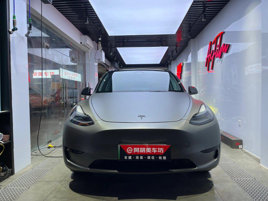 特斯拉model 施工细节💕CYS超哑山灰_Model Y社区_易车社区