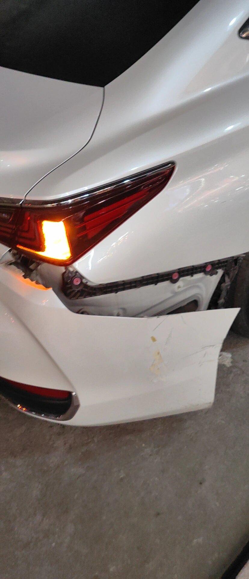 雷克萨斯es200尾巴修复好了花费650_雷克萨斯ES社区_易车社区