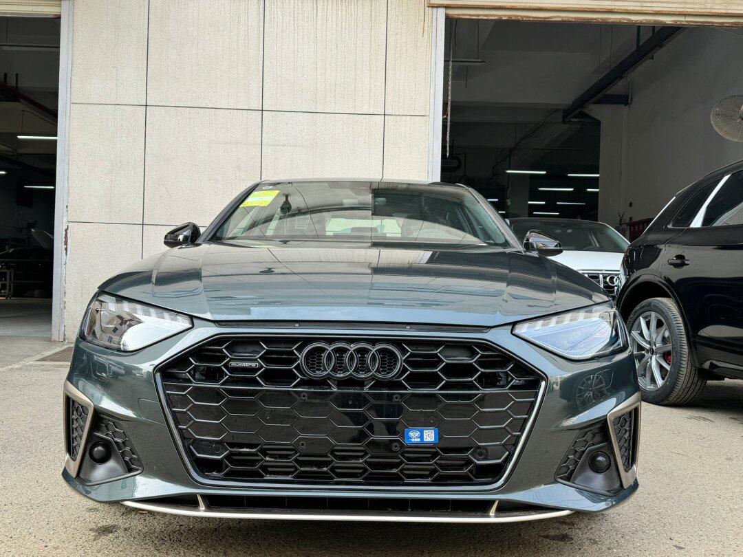 2024款A4L RS 燃速型 迷彩绿到店！_奥迪A4L社区_易车社区