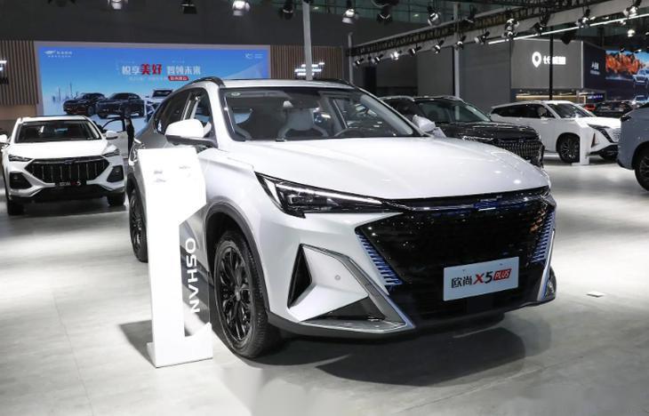 【换装“V标” 第二代长安X5 PLUS官图曝光】外观方面，新车整体设计将不会迎_长安X5 PLUS社区_易车社区