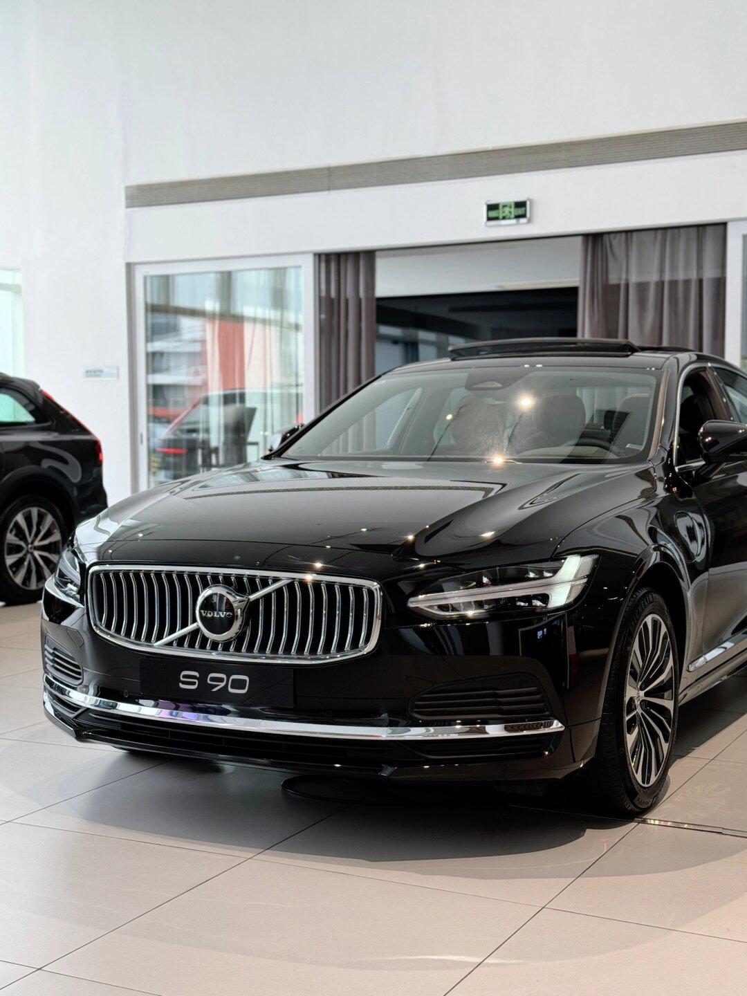 沃尔沃s90投屏,沃尔沃s90_文秘苑图库