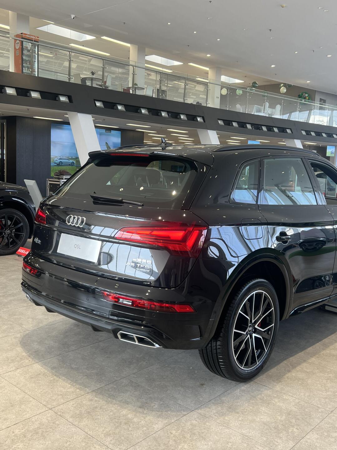 30w+的预算豪华SUV选Q5L，你一定不会后悔 _奥迪Q5L社区_易车社区