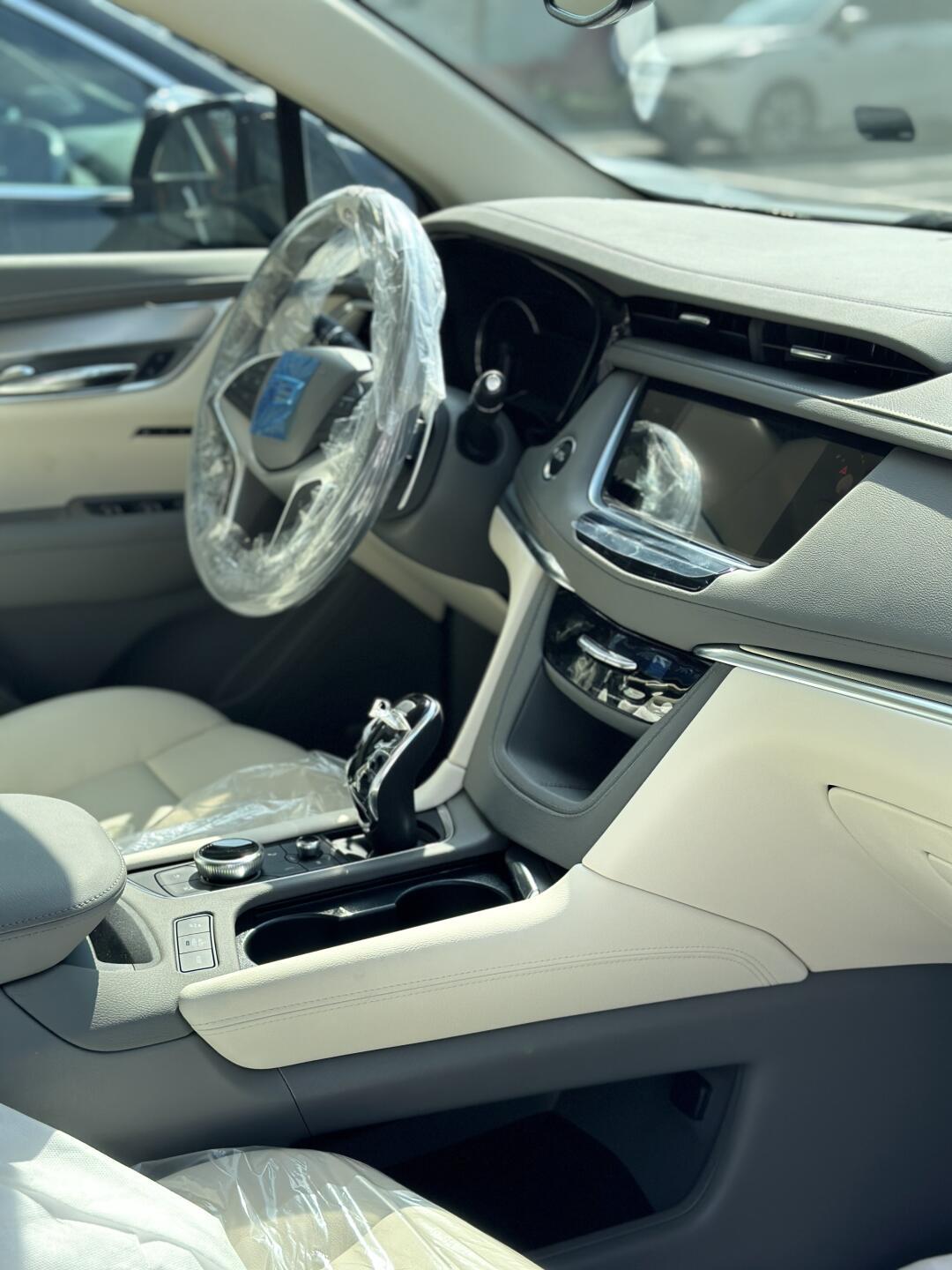 20-30w豪华SUV怎么选？ 凯迪拉克XT5看一下！ 优点 🌟蜂鸟底盘，自_凯迪拉克XT5社区_易车社区