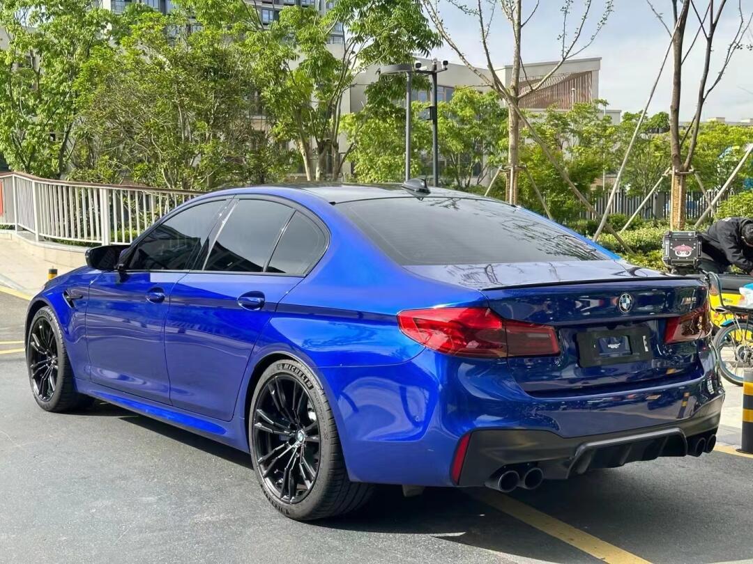 宝马m5报价二手,黑武士_大山谷图库