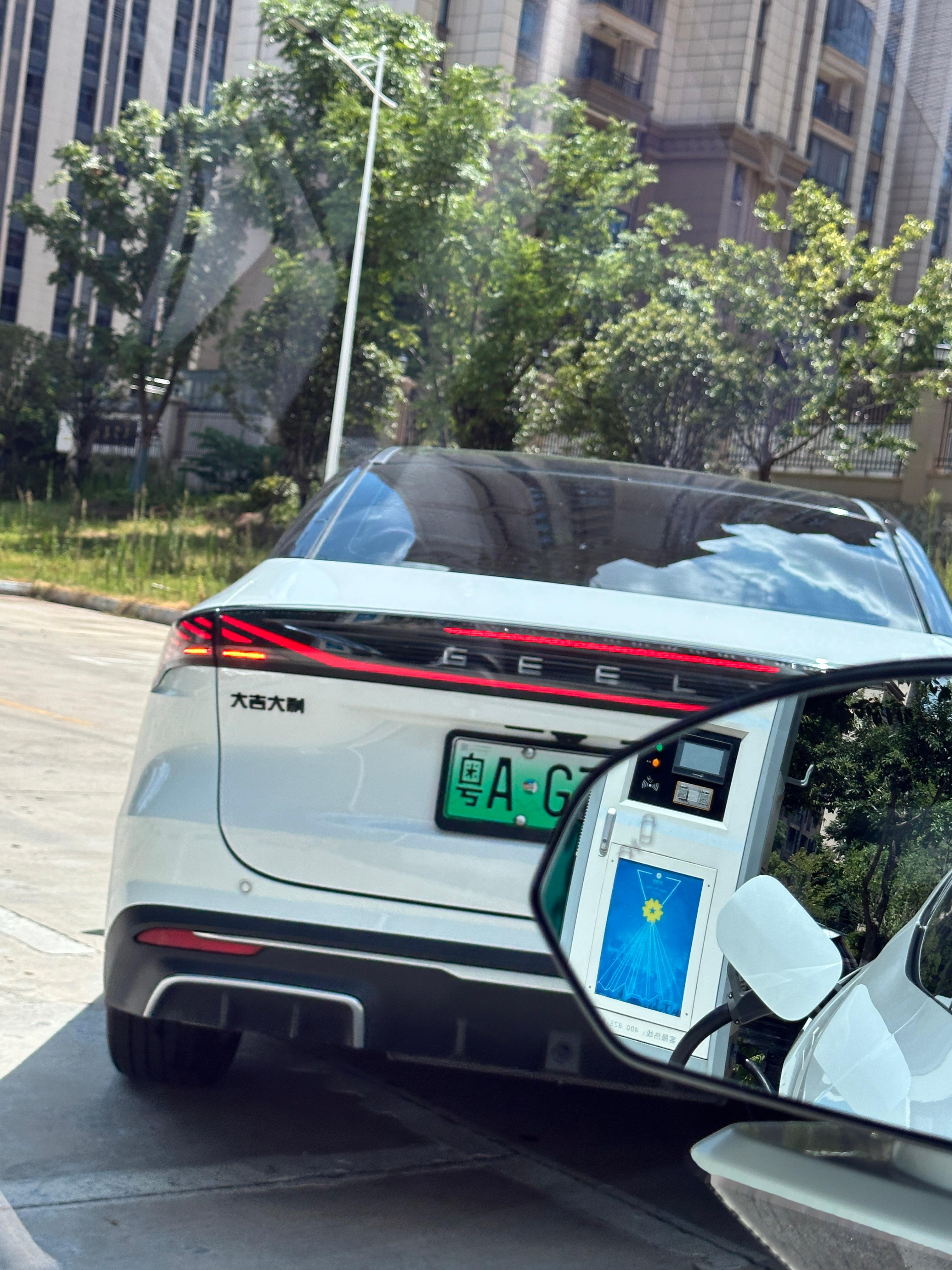 吉利银河L7、L6将在2025年第一季度，升级FlymeAuto（8155竖屏版_银河L7社区_易车社区