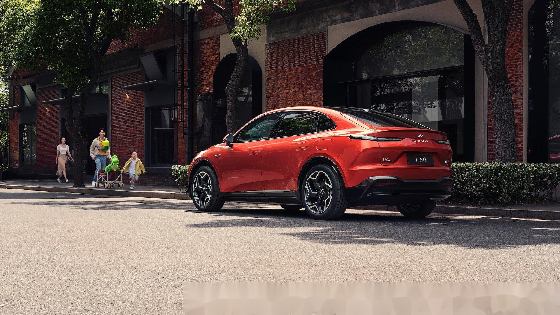 乐道L60是今年下半年最值得期待的车型。有几个原因让它脱颖而出。首先，它使用了自_乐道L60社区_易车社区