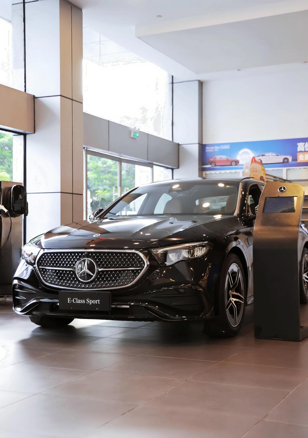 14款奔驰e260图片,奔驰e260图片新款(第4页)_大山谷图库