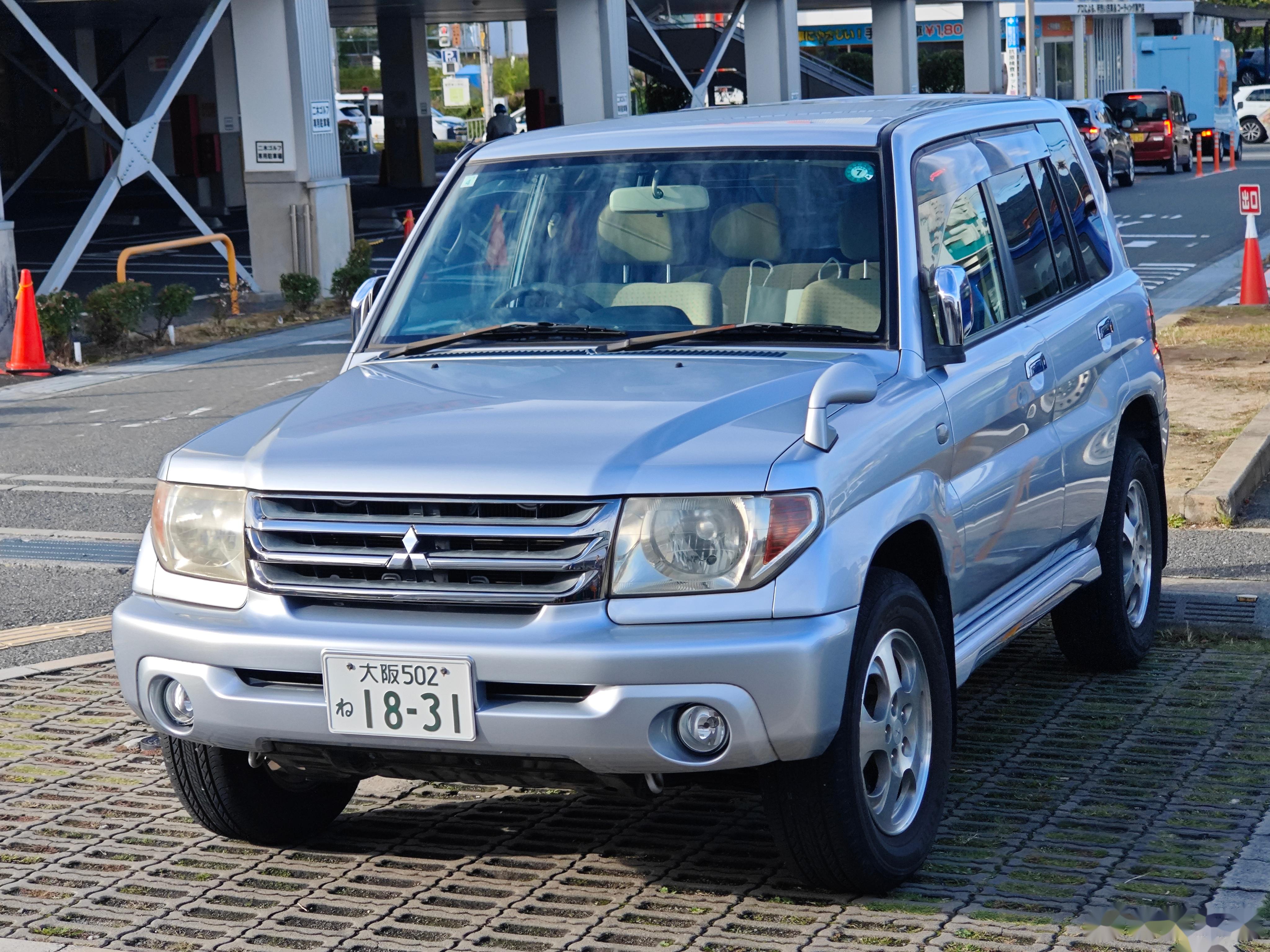 帕杰罗io图片,三菱_大山谷图库