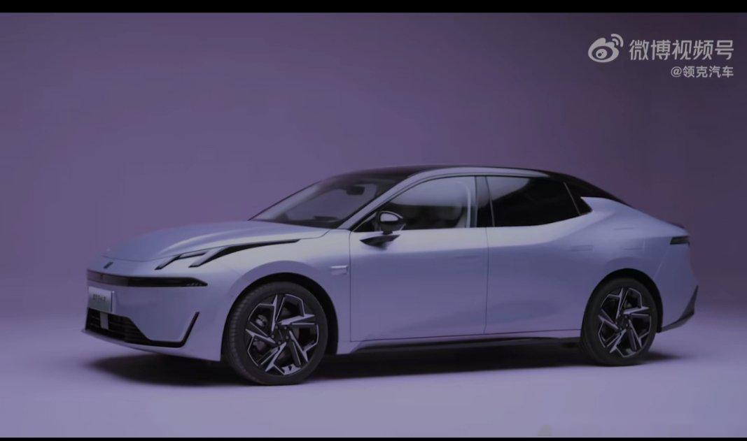 领克07的「浮光紫」，就像是一个神秘的符号，等待着你去解读。有车生活，就是一场探_领克07社区_易车社区