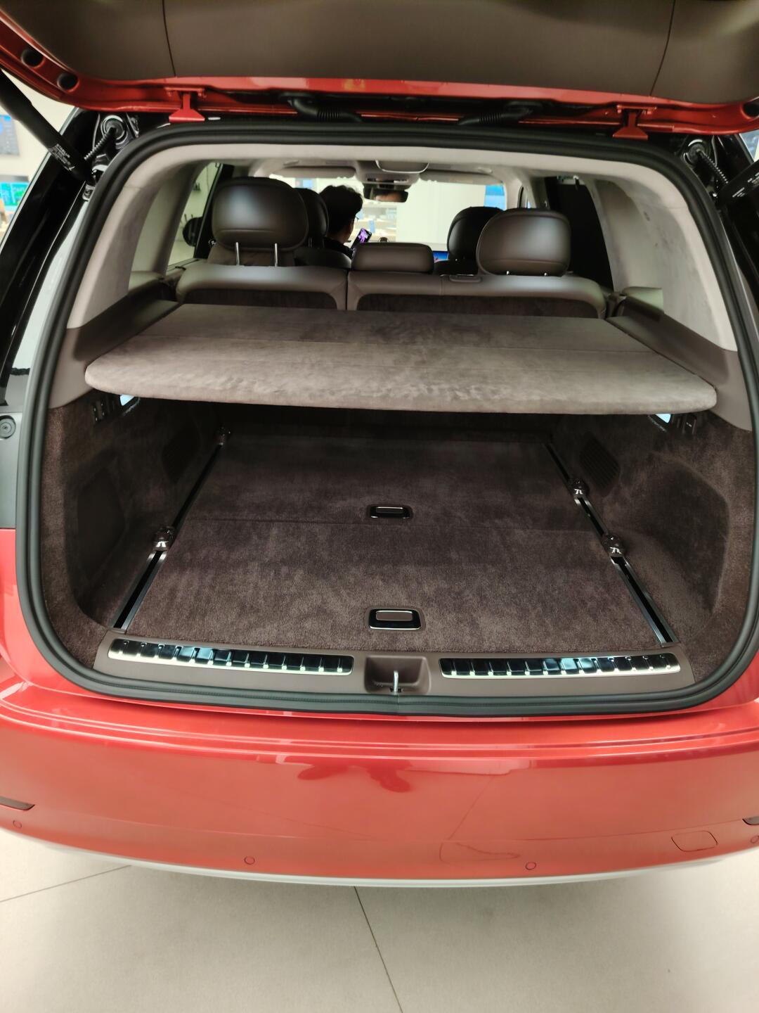 问界M9五座版后备箱，简直太赞啦👏_问界M9社区_易车社区