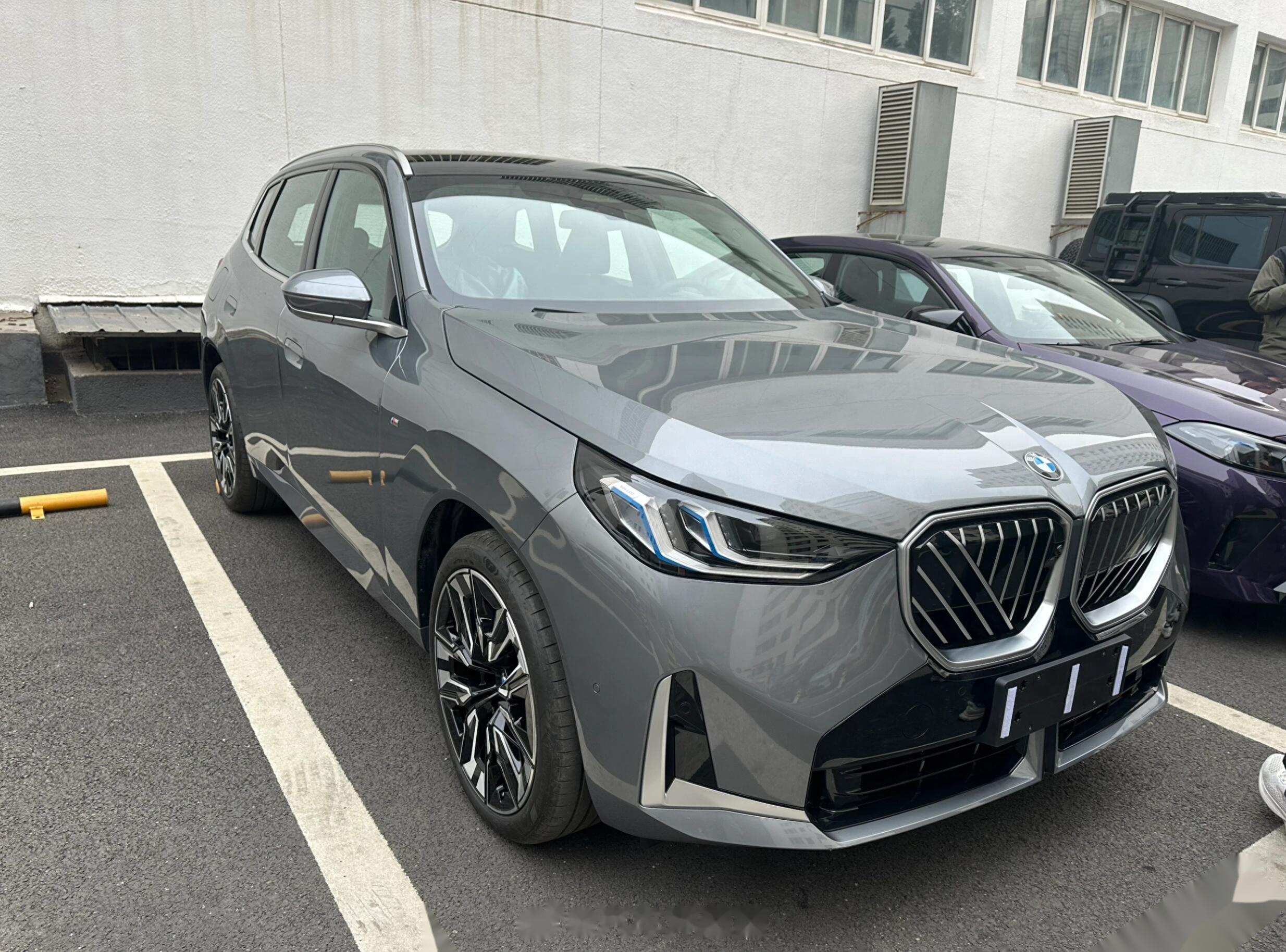 全新一代宝马X3L实车曝光，轴距和标轴X5相同，后排空间不再是短板 实车比图片更_宝马X3社区_易车社区