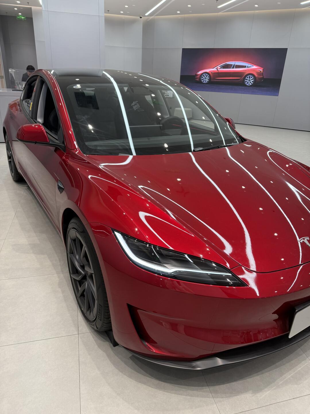 特斯拉model 3p还是3_Model 3社区_易车社区