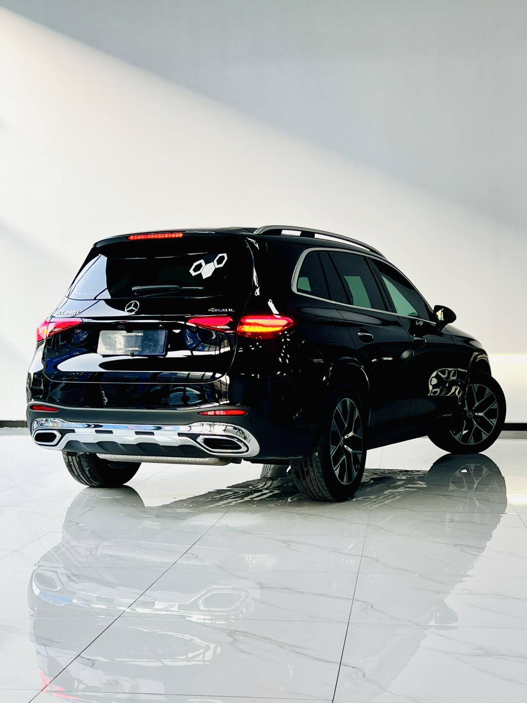 24款GLC 260 豪华：豪华与实用性的完美平衡 在豪华中型SUV市场中，奔驰_奔驰GLC社区_易车社区