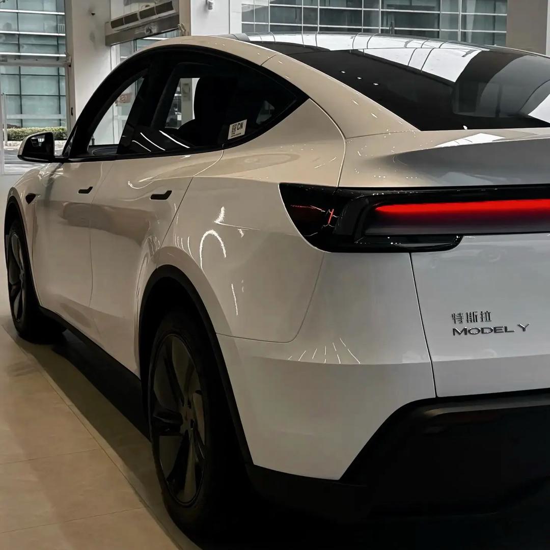 焕新版model Y月底开启交付_Model Y社区_易车社区